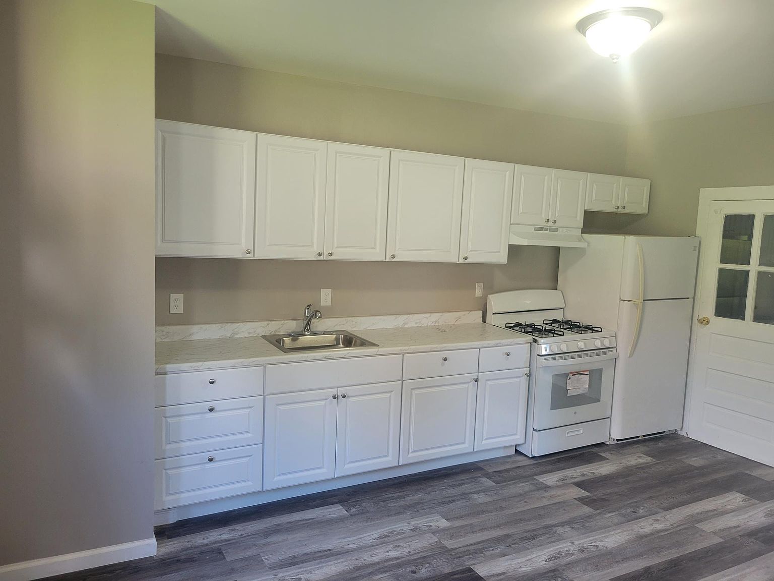 26 Spring St FLOOR 1, Wappingers Falls, NY 12590 | Zillow