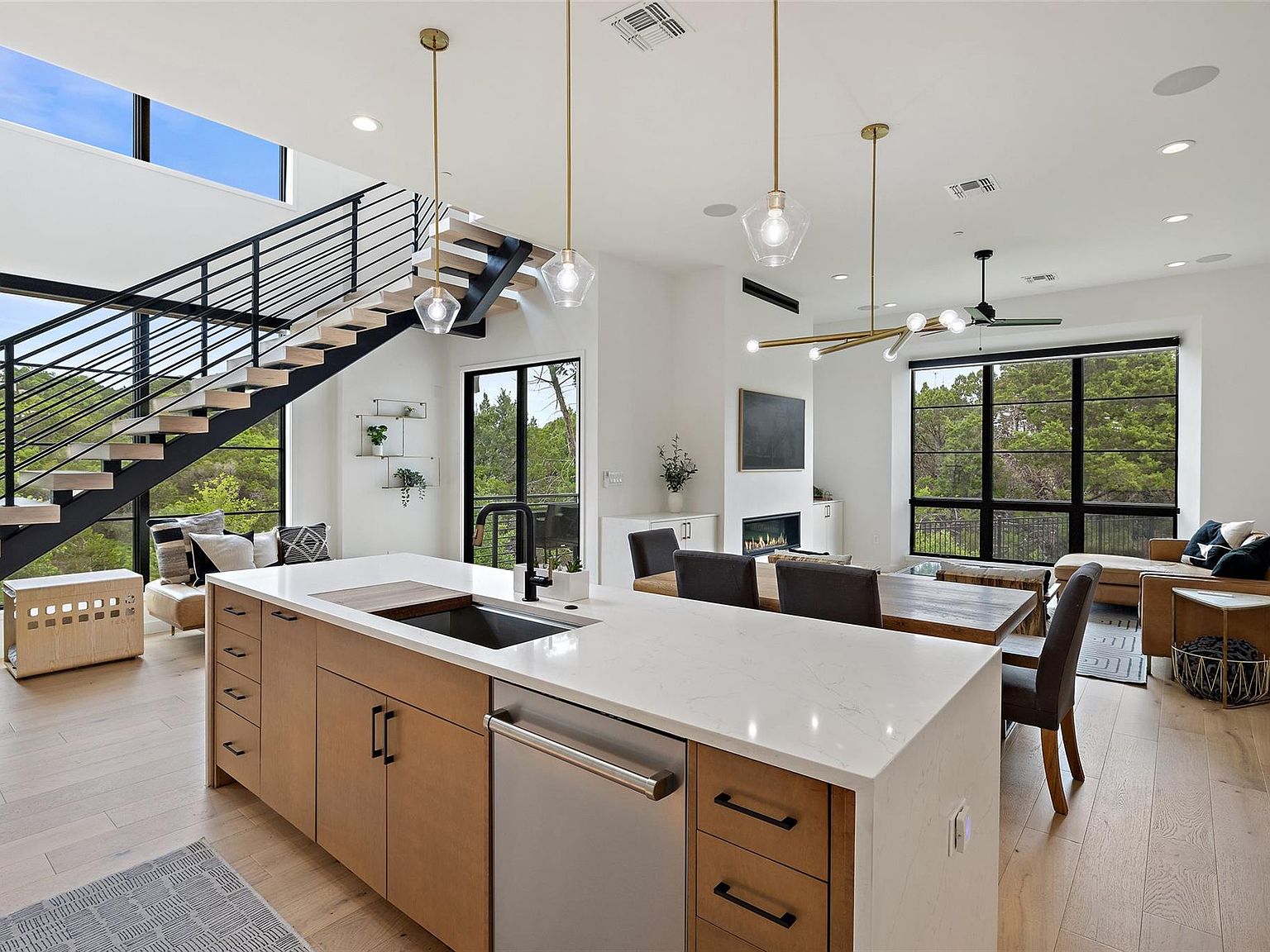903 Alexia Ln, Austin, TX 78746 | MLS #9571507 | Zillow