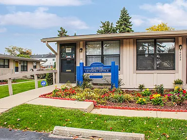 Heathmoore Apartments - 34895 Heathmoore Dr Clinton Township MI | Zillow