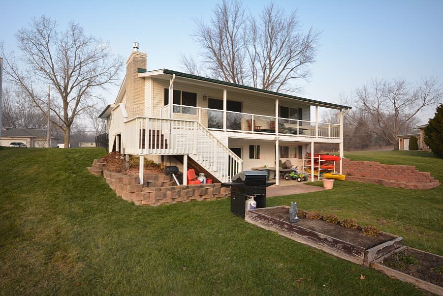 107 Golfview Dr, Brooklyn, MI 49230 | Zillow