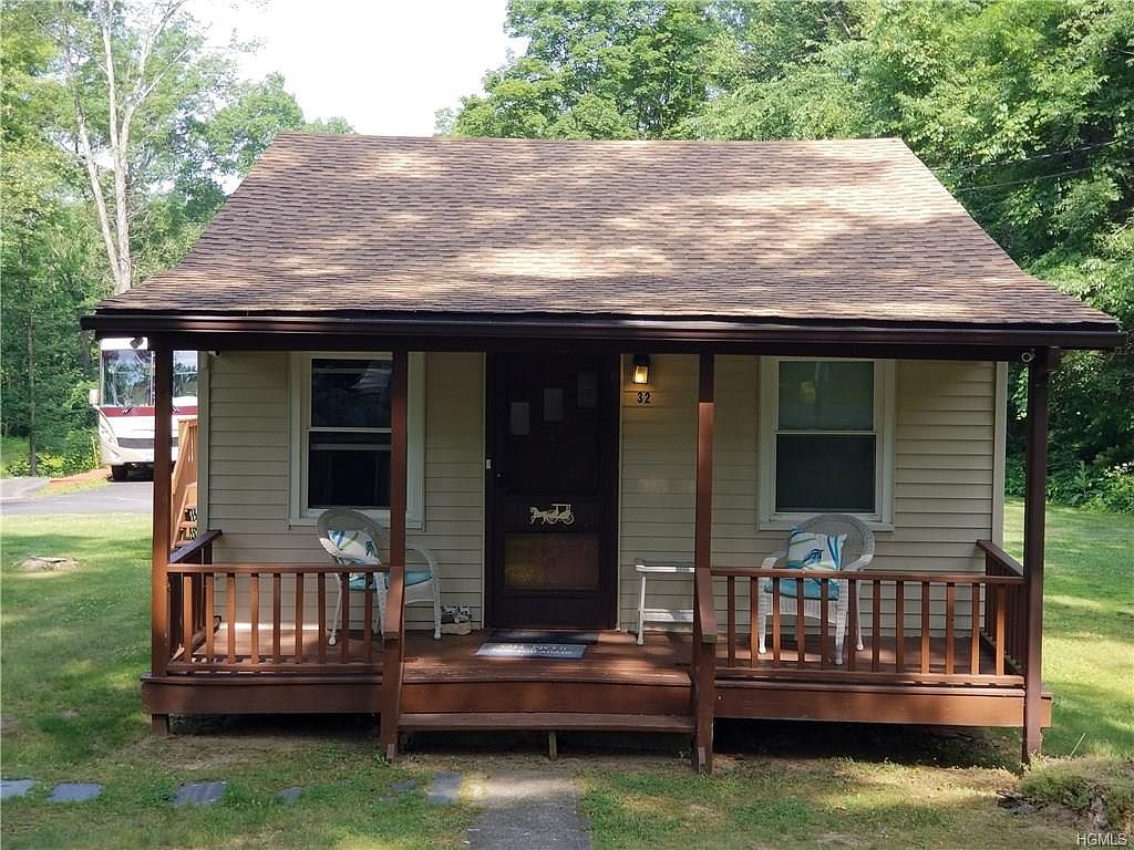 32 Harmony Ln, Montgomery, NY 12549 | Zillow