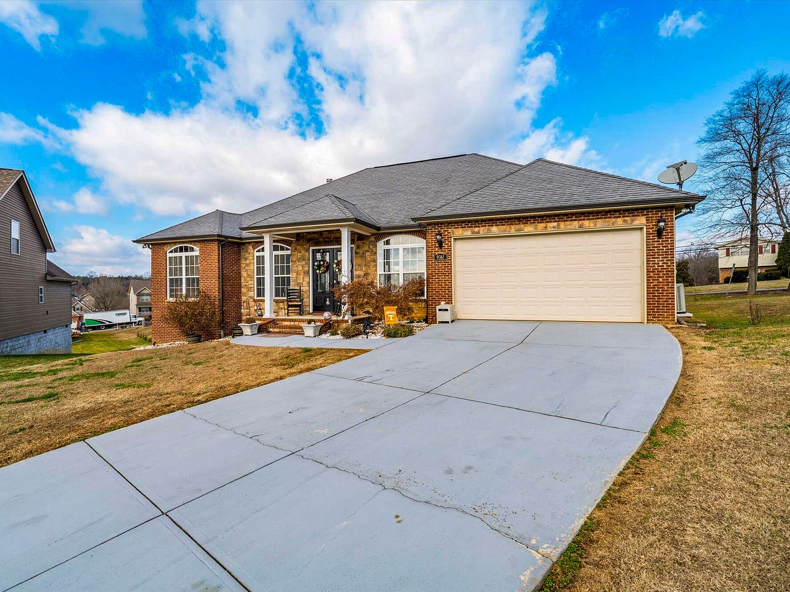 9361 Gabrielle Rd, Strawberry Plains, TN 37871 | Zillow