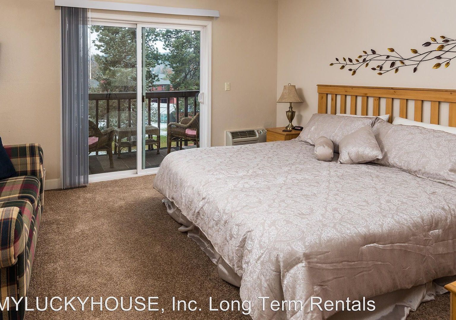 1565 NW Wall St, Bend, OR 97703 | Zillow