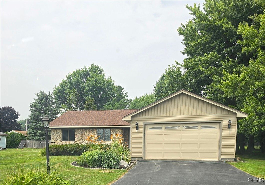 20181 Route 3, Watertown, NY 13601 | Zillow