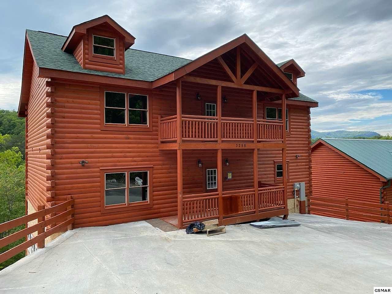 3258 Smoky Ridge Way, Sevierville, TN 37862 | Zillow
