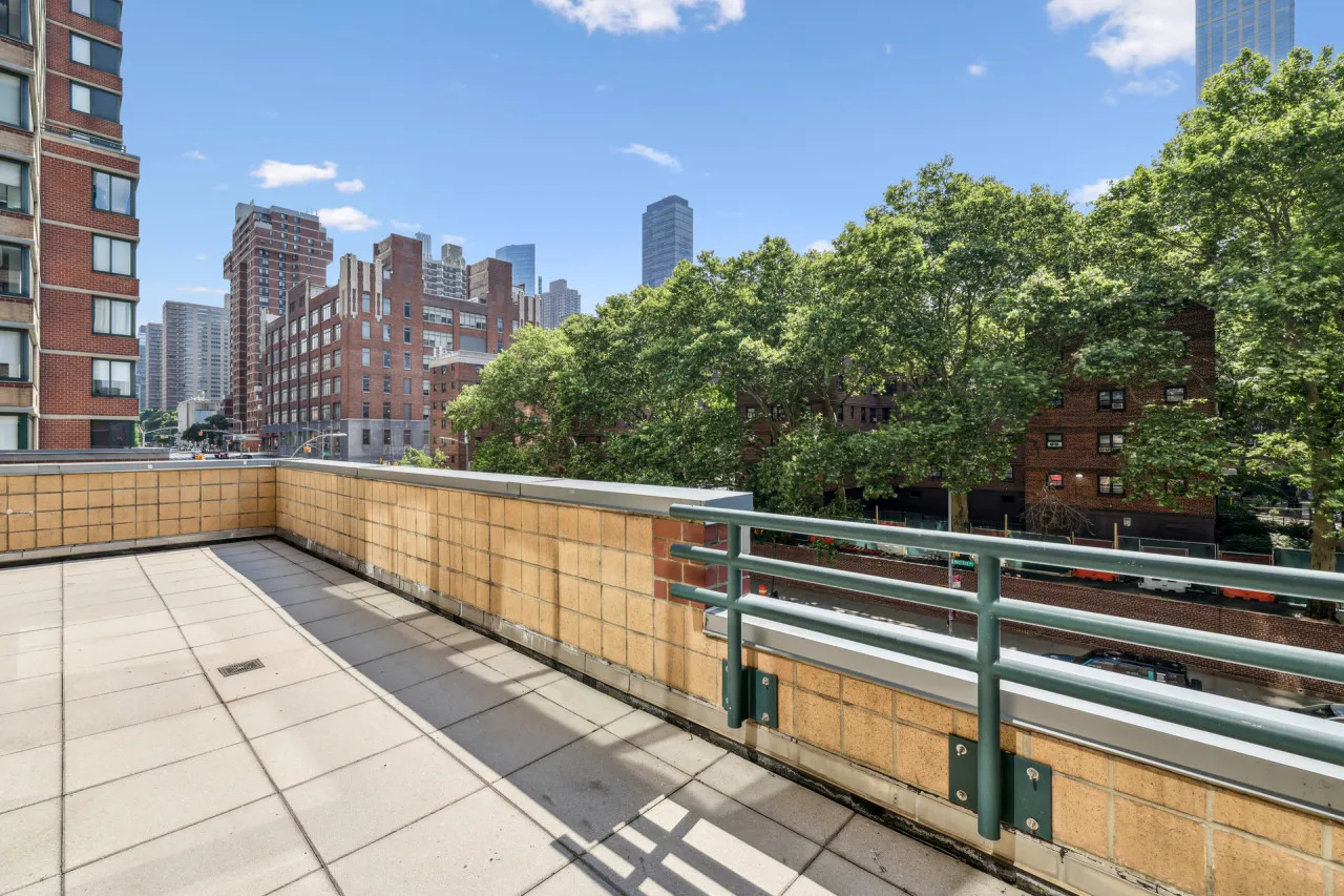 75 West End Avenue #S3C in Lincoln Square, Manhattan | StreetEasy