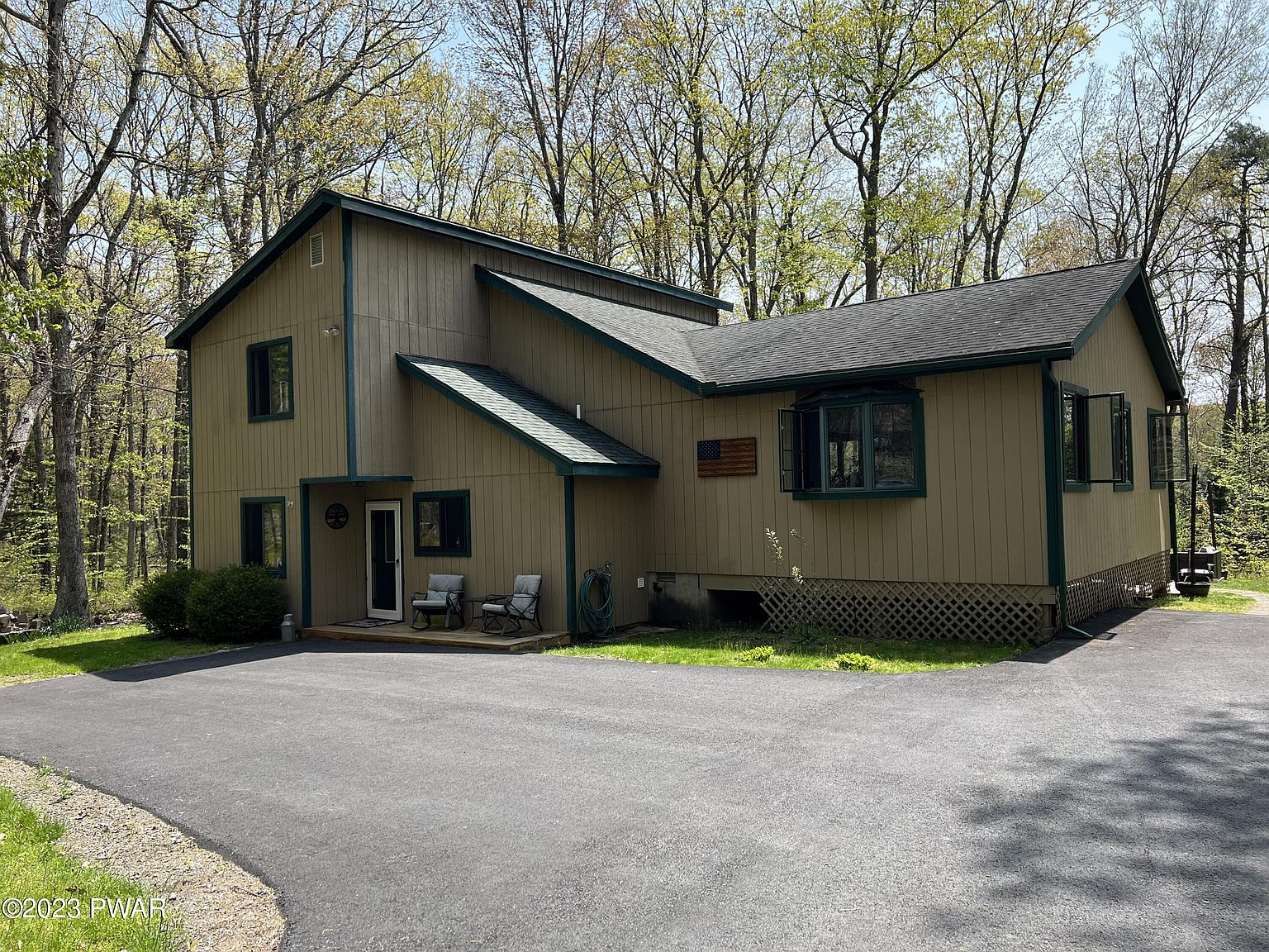 812 Morgan Ct, Hawley, PA 18428 | Zillow