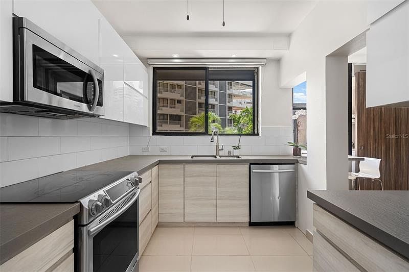 56 Kings Ct #2A, San Juan, PR 00911 | Zillow