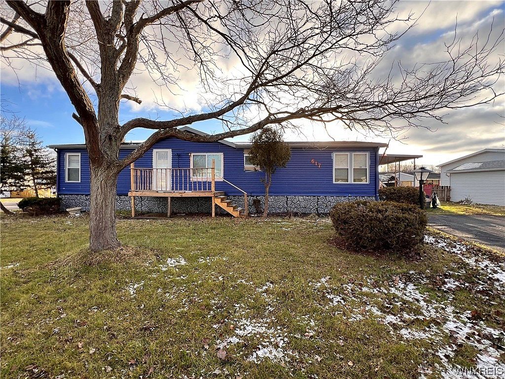 617 Evergreen Dr, Lockport, NY 14094 | MLS #B1515084 | Zillow
