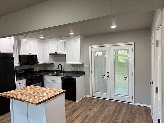 706 E Redwood Ave, Sallisaw, OK 74955 | Zillow