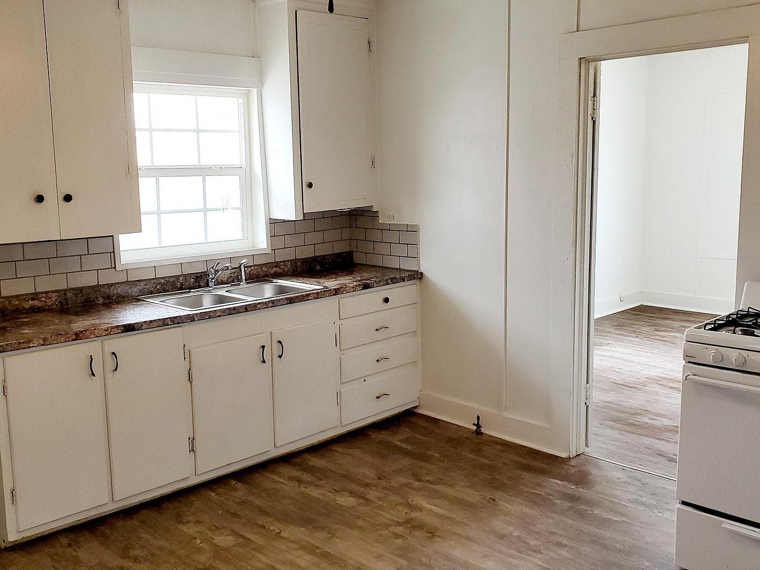 1002 Runnels St #A, Big Spring, TX 79720 | Zillow