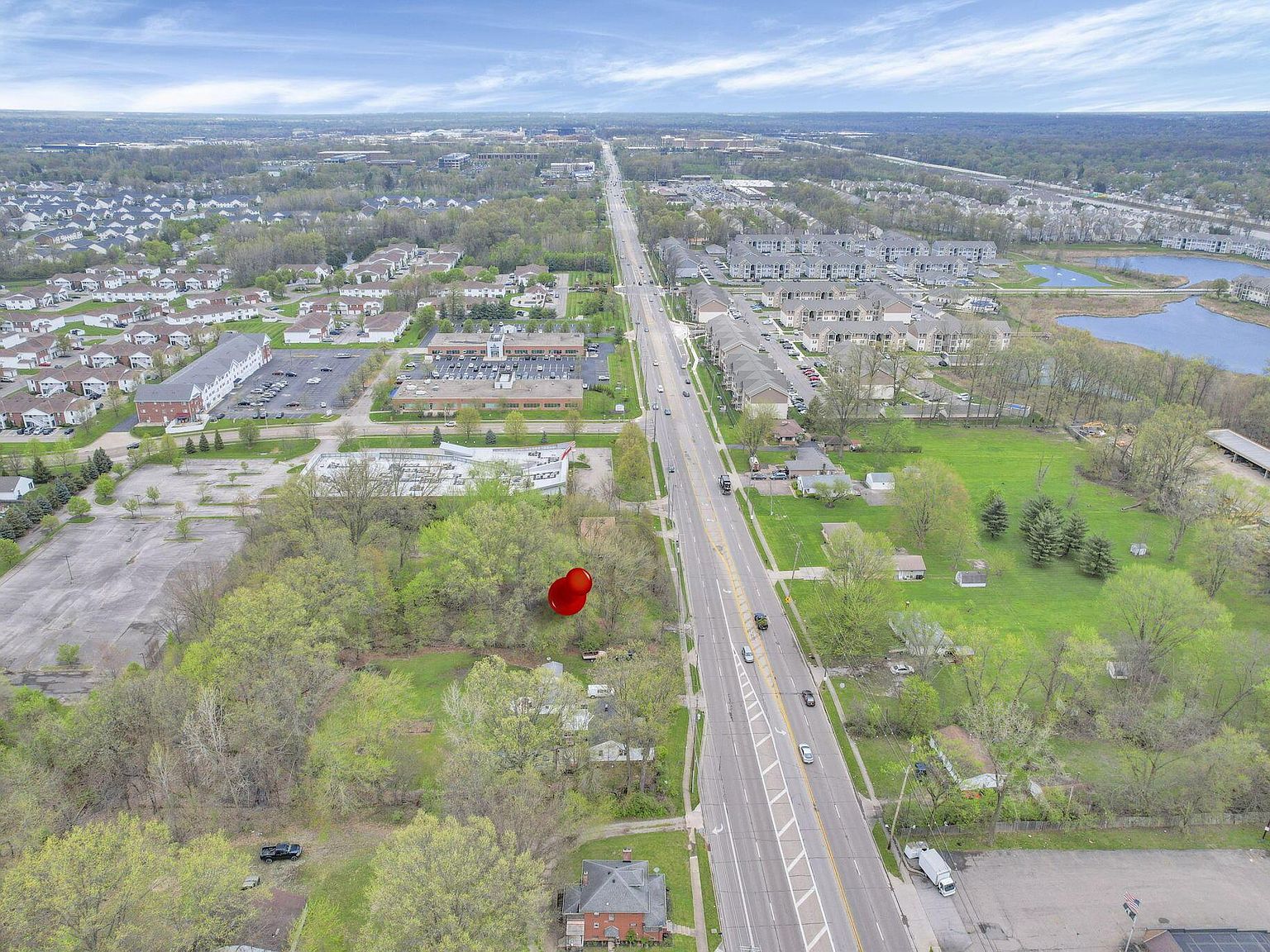 2423 N Stelzer Rd, Columbus, OH 43219 | MLS #224007967 | Zillow