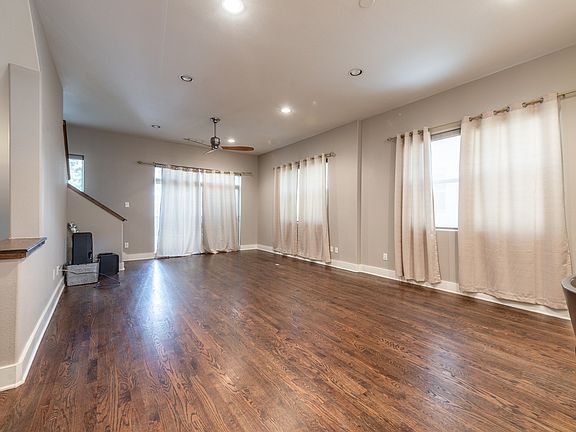 2315 Clark St, Dallas, TX 75204 | Zillow