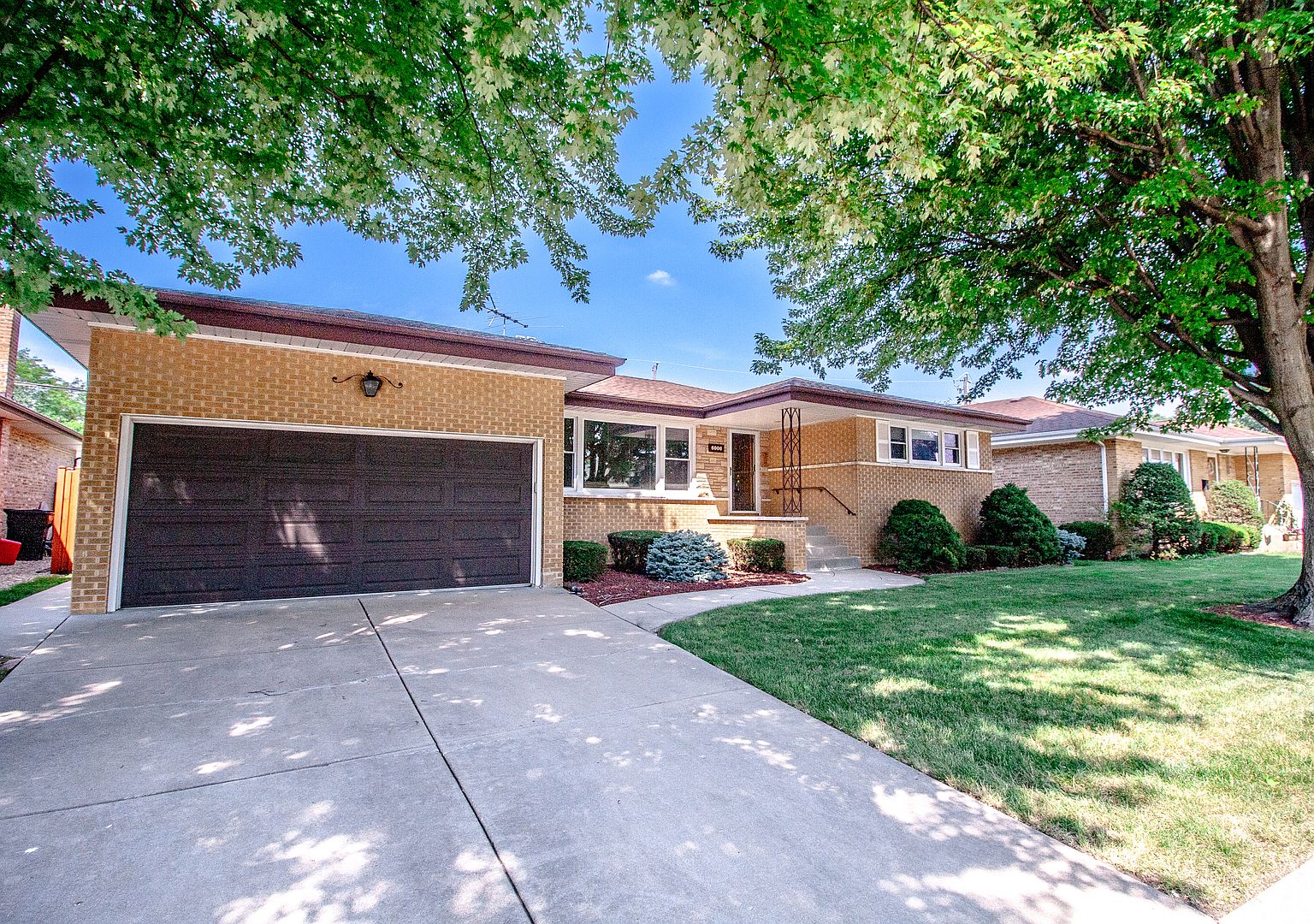 6006 N Ozanam Ave, Chicago, IL 60631 | MLS #11895566 | Zillow