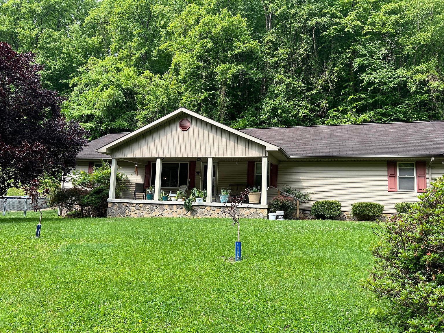 175 Country Rd #971/7, Oceana, WV 24870 | MLS #23-549 | Zillow