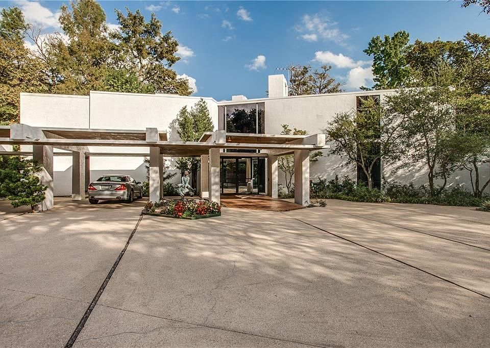 9930 Strait Ln, Dallas, TX 75220 | Zillow