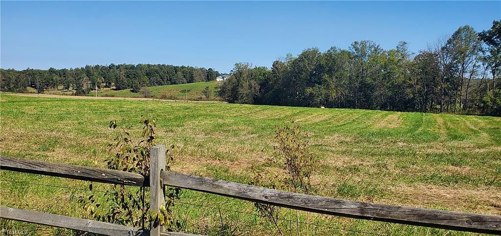 345 Chief Thomas Rd, Harmony, NC 28634 | MLS #1161326 | Zillow