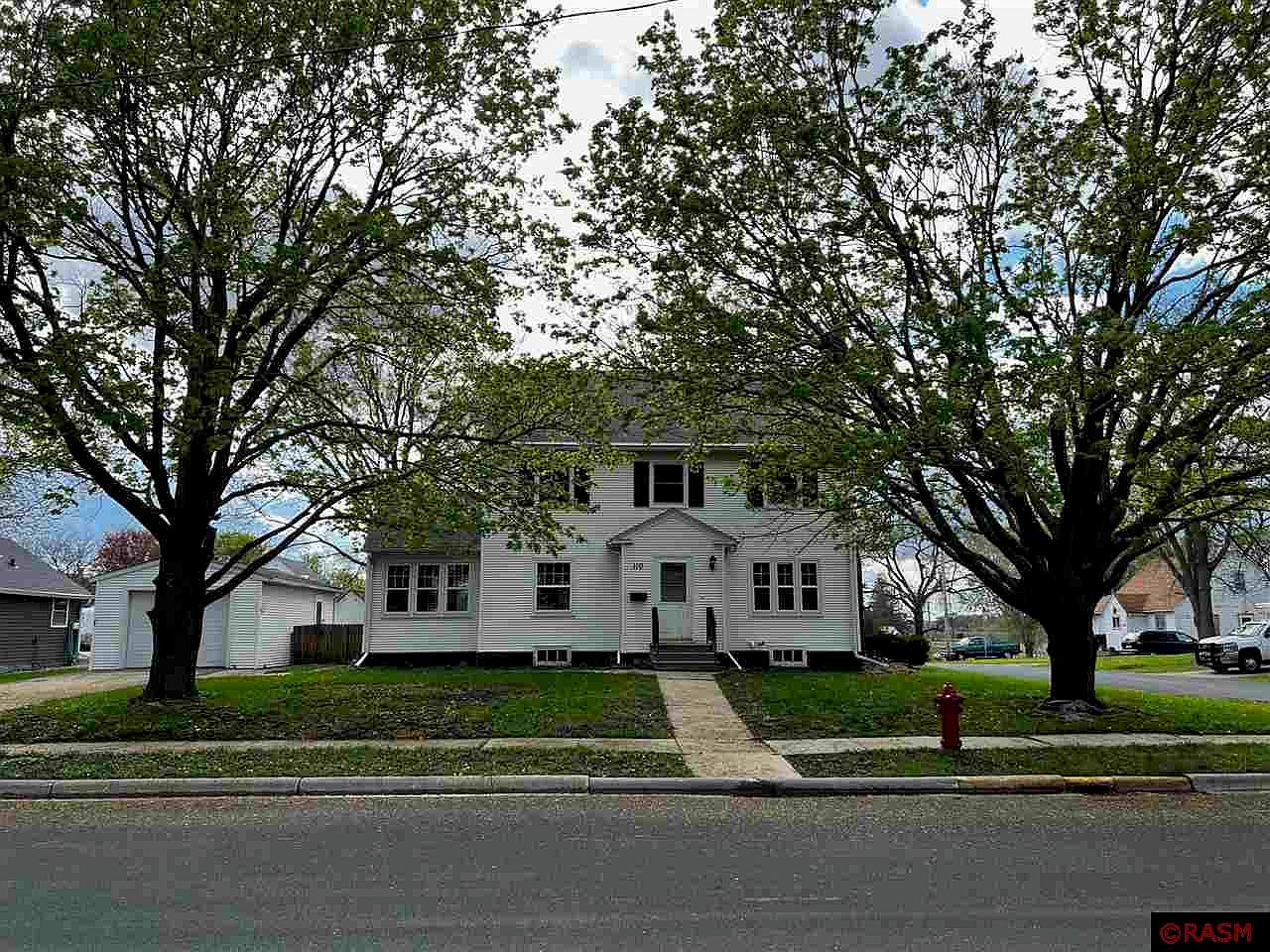 110 Thompson St N, Delavan, MN 56023 | Zillow