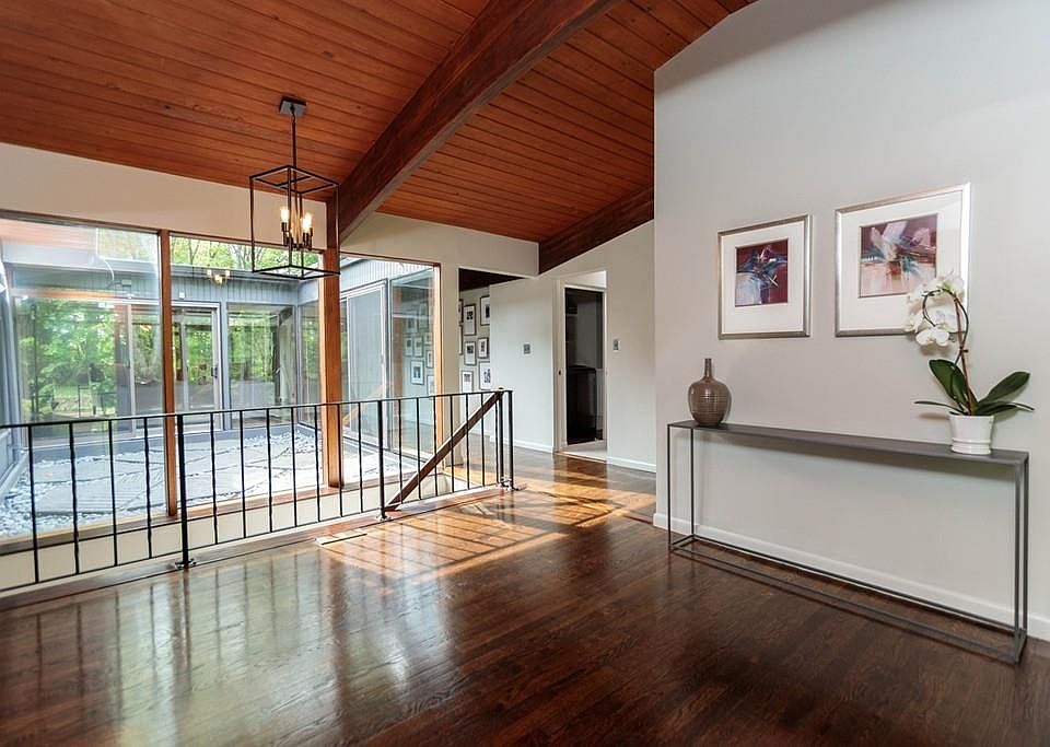 50 Young Rd, Weston, MA 02493 | Zillow