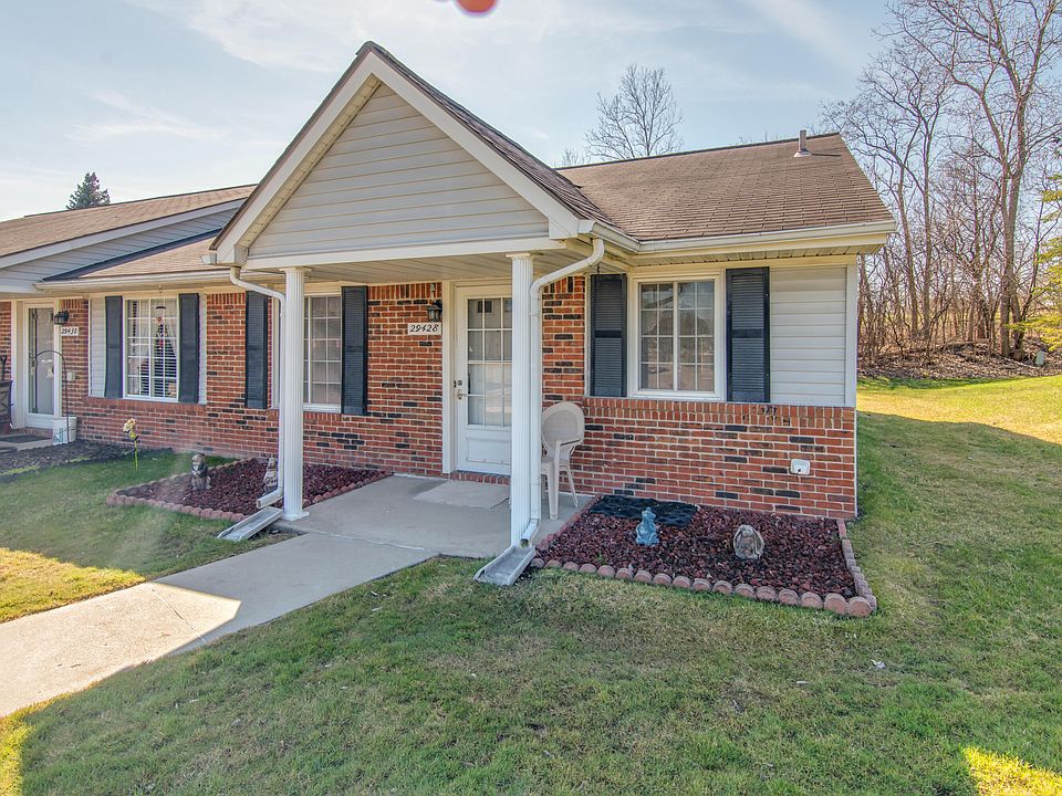 29428 Pendleton Club Dr, Farmington, MI 48336 | Zillow