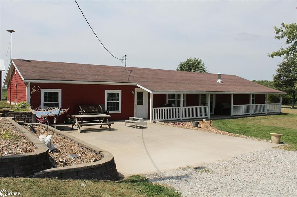 13942 Yam Blvd, Selma, IA 52588 | Zillow