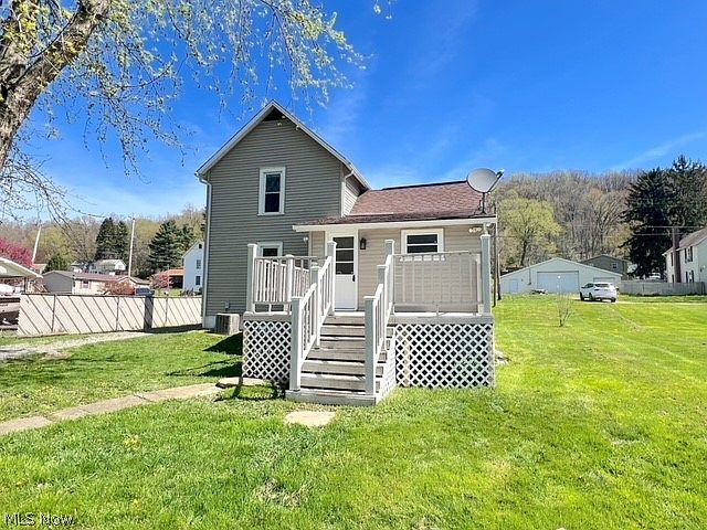 1918 Wainwright Rd SE, New Philadelphia, OH 44663 | Zillow