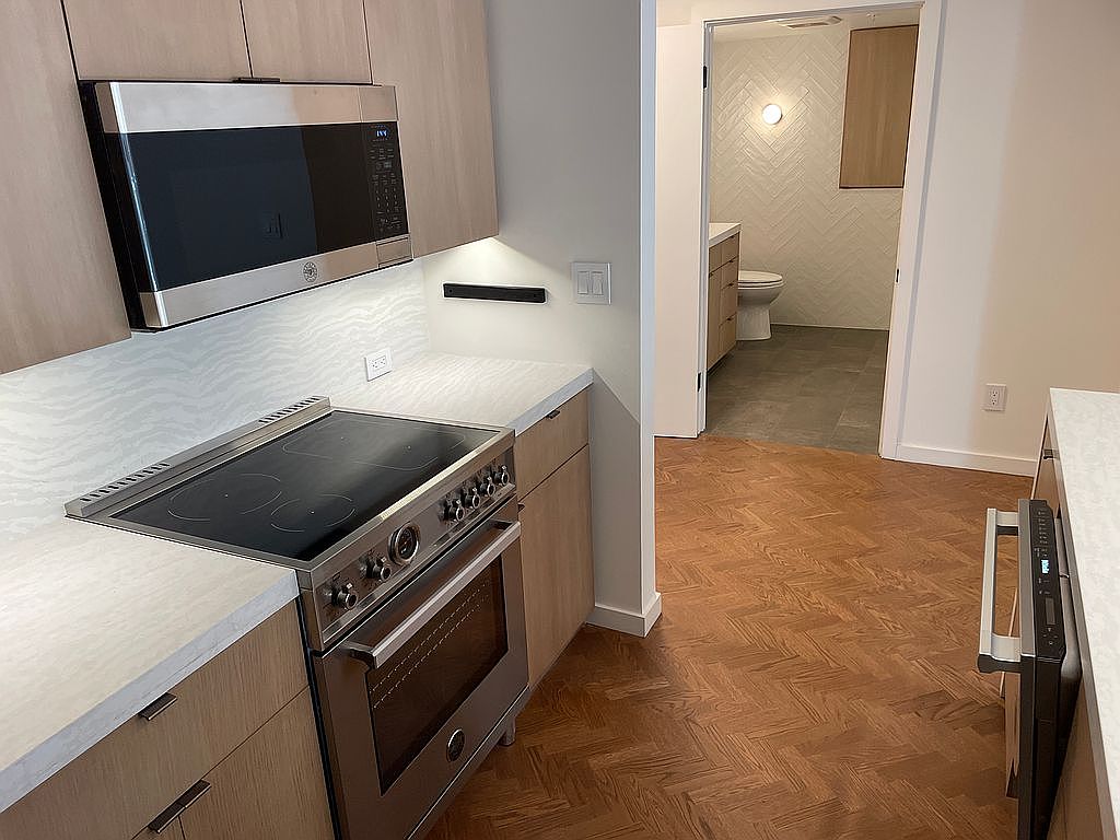 1483 Sutter St UNIT 406, San Francisco, CA 94109 | Zillow