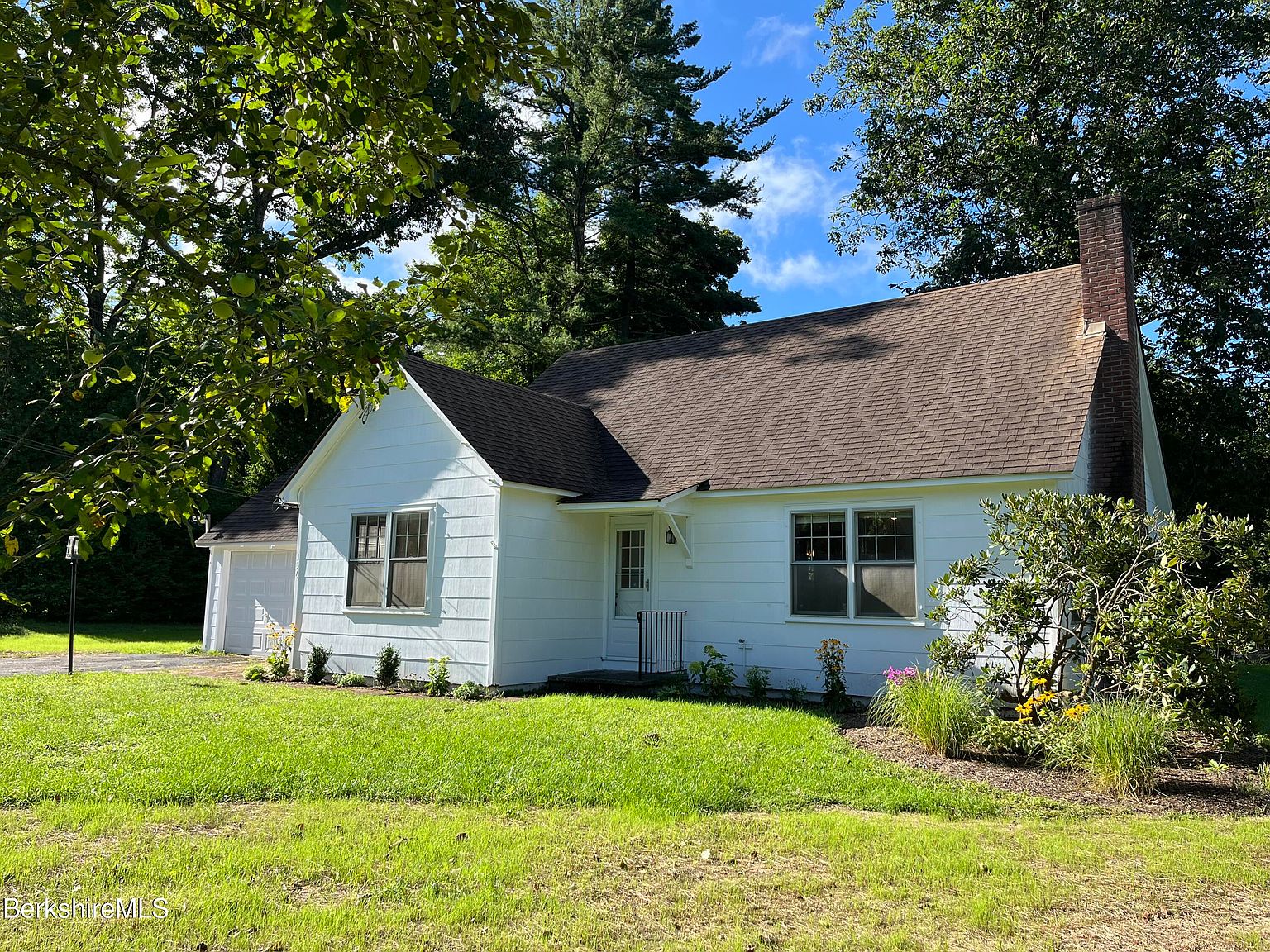 136 Clayton Rd, Sheffield, MA 01257 | Zillow