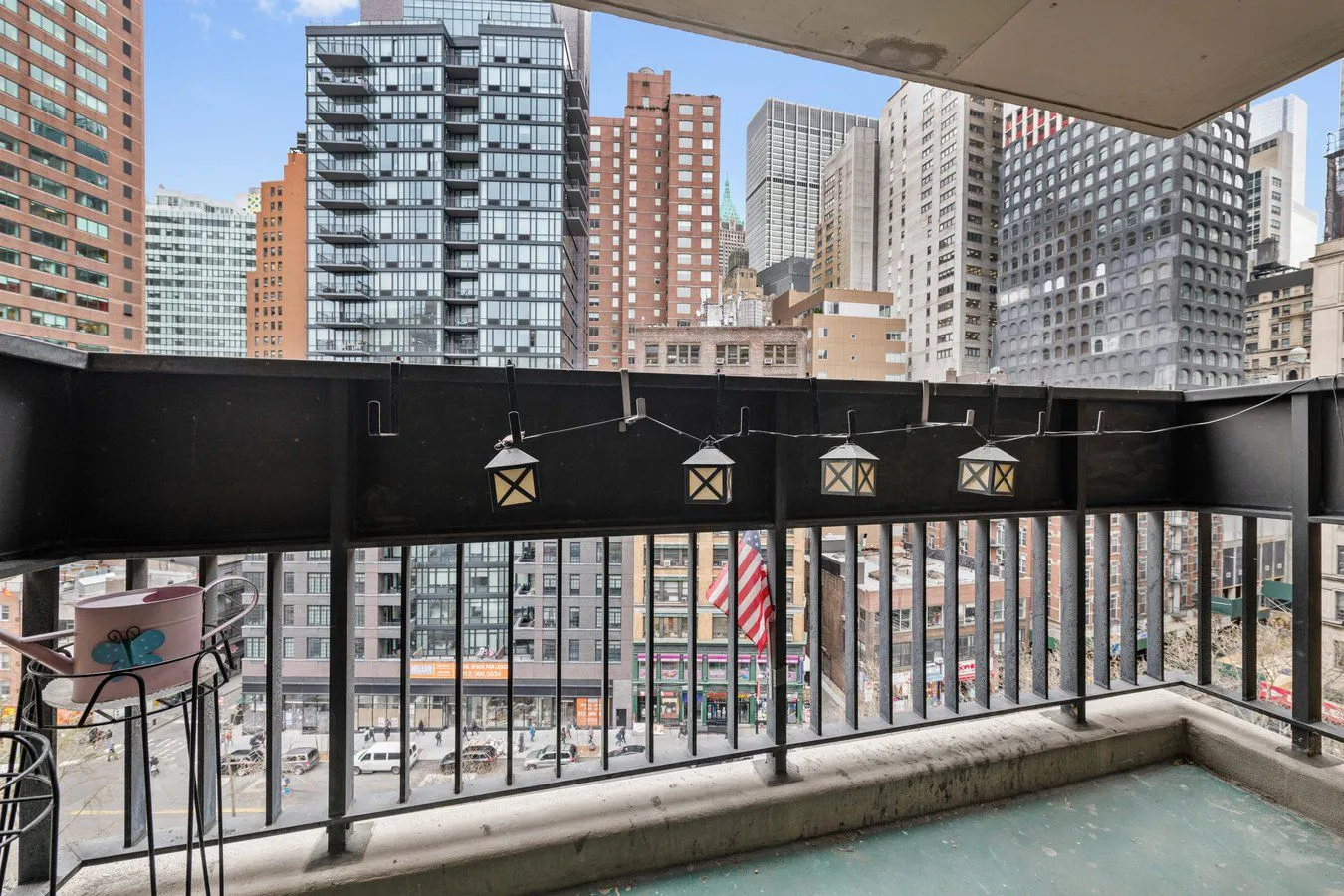 77 Fulton Street #11F in Fulton/Seaport, Manhattan | StreetEasy