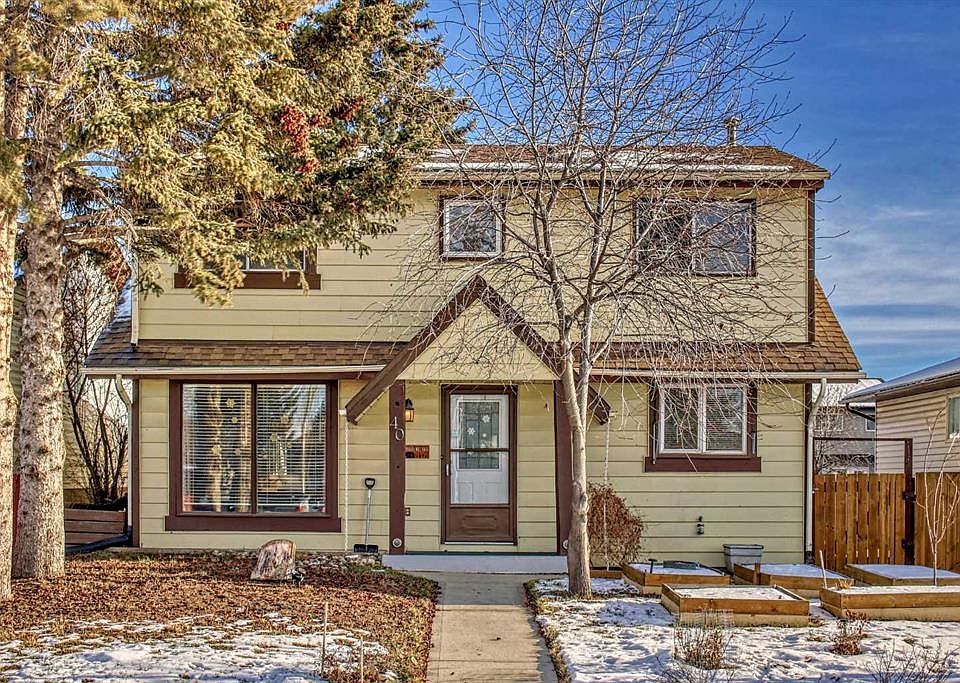 40 W Falconridge Clos NE, Calgary, AB T3J 1A7 | MLS #A2097710 | Zillow
