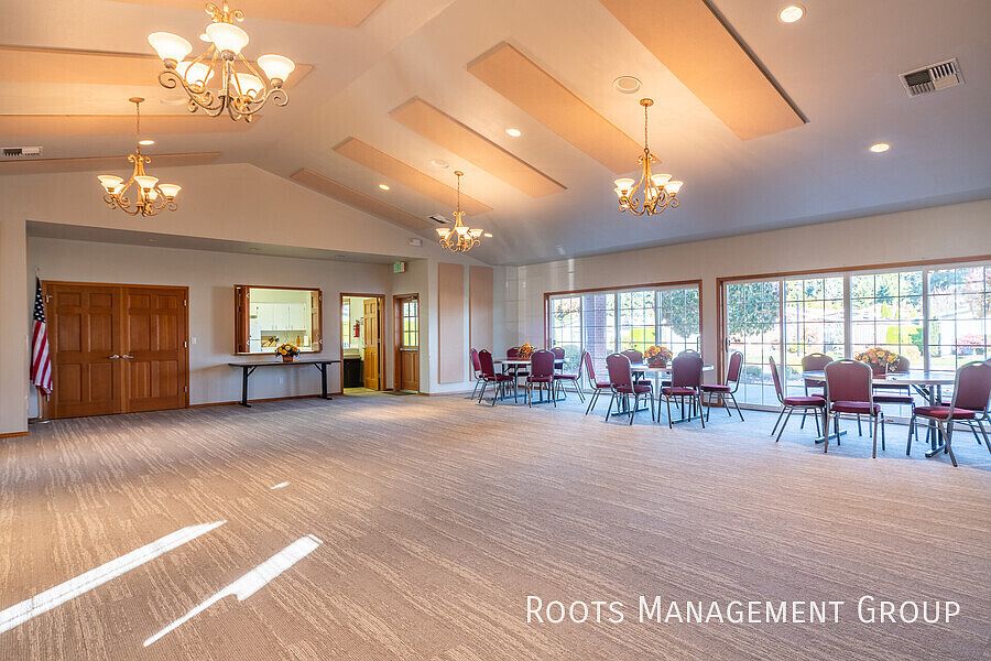 3637 SE 6th St #H6, Topeka, KS 66607 | Zillow