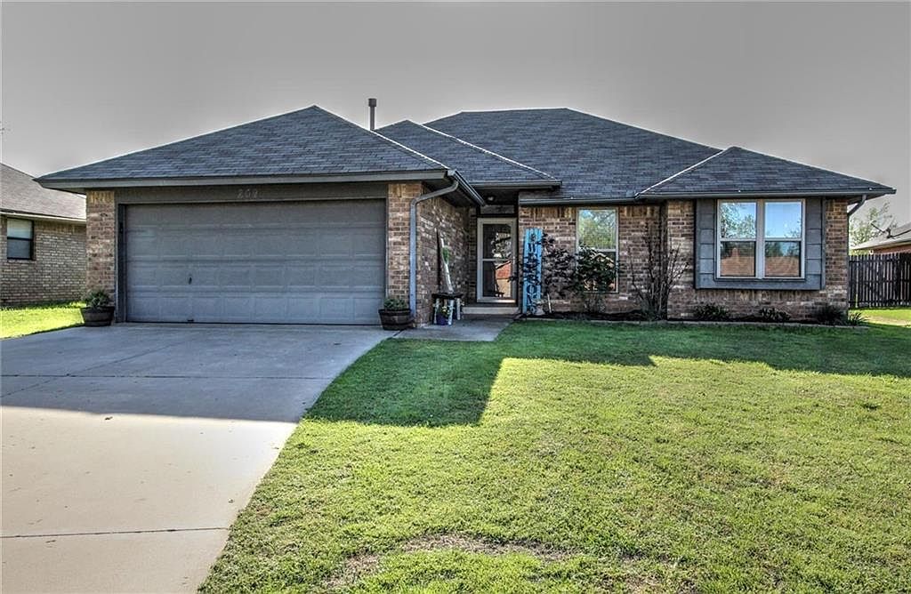 209 S Chanda Ln, Mustang, OK 73064 | Zillow