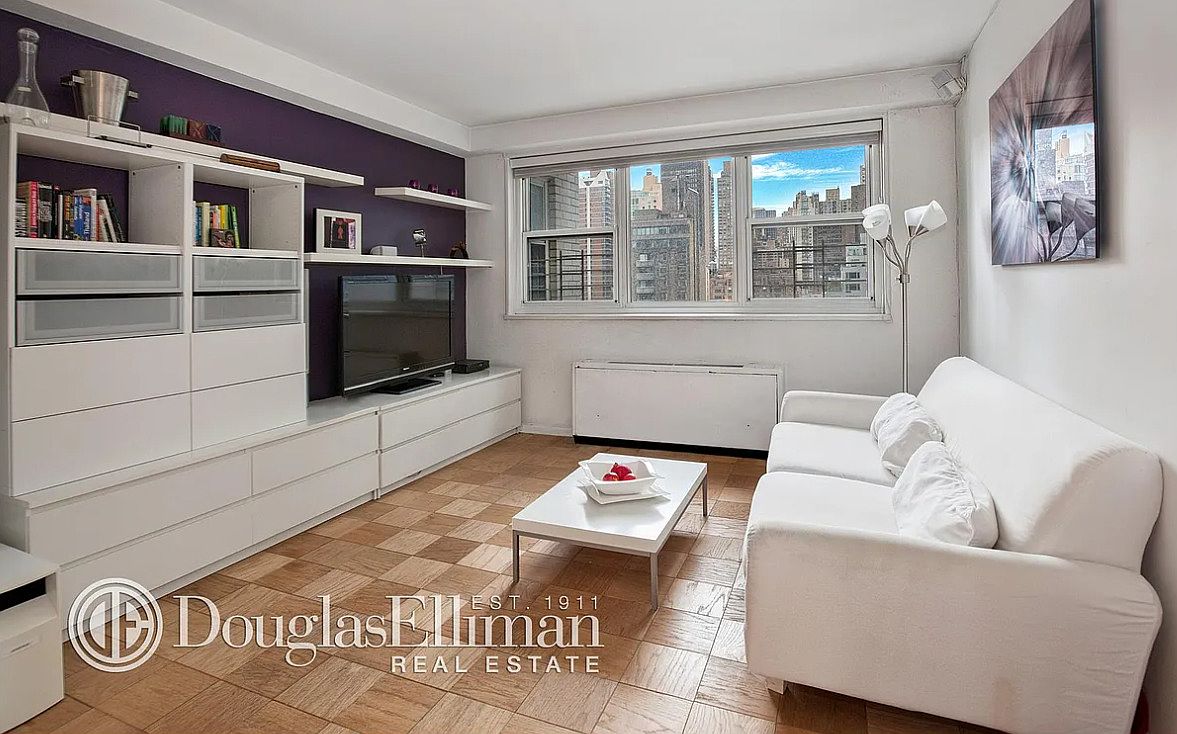 211 E 53rd St #E14, New York, NY 10022 | Zillow