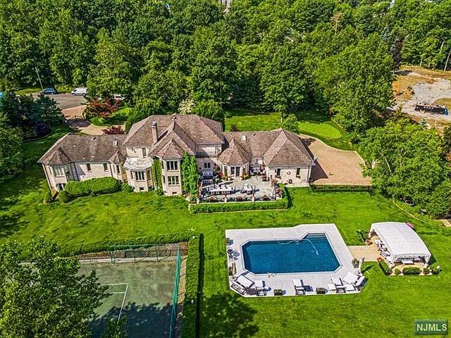 27 Stone Tower Dr, Alpine, NJ 07620 | Zillow