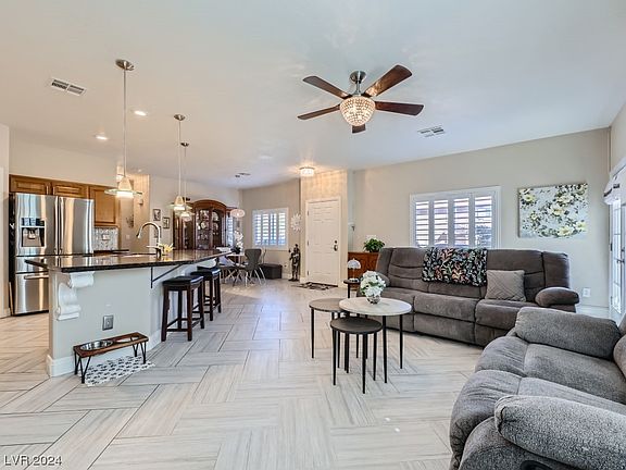 1102 Slate Crossing Ln UNIT 3, Henderson, NV 89002 | Zillow