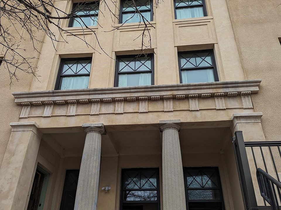 1721 University Ave SE APT 1, Minneapolis, MN 55414 | Zillow