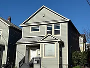 556 Ward St Apt A, Seattle, WA 98109 | HotPads