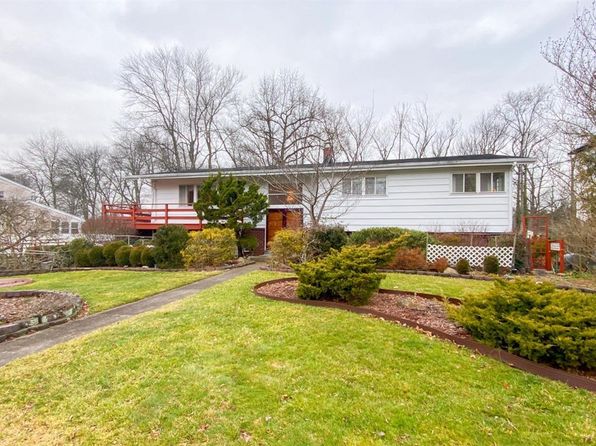 In North Edison - Edison NJ Real Estate - 45 Homes For Sale | Zillow