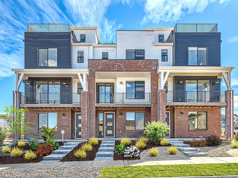 Prospect Village at Sterling Ranch - Townhomes by Dream Finders Homes ...