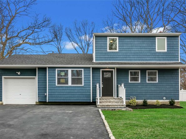 Commack Real Estate - Commack NY Homes For Sale | Zillow