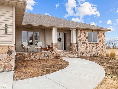 6064 170th Ave SE, Walcott, ND 58077 | Zillow