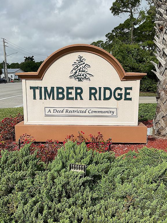 735 Timber Ridge Trl SW APT C, Vero Beach, FL 32962 | Zillow