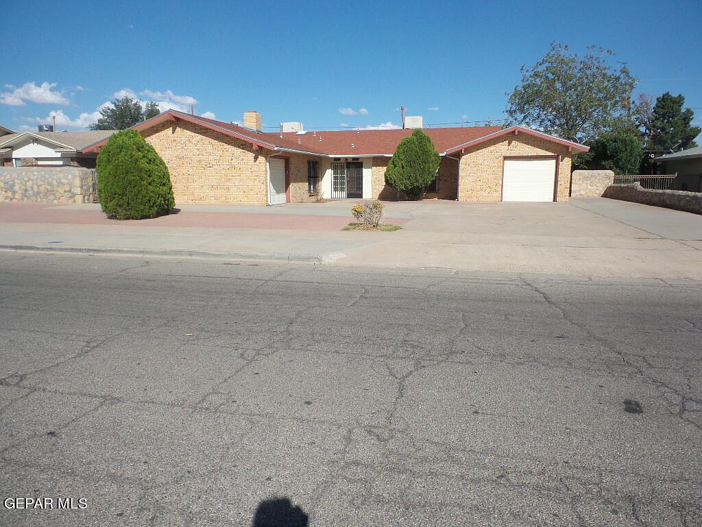 9313 Darlina Dr #&-9315, El Paso, TX 79925 | Zillow