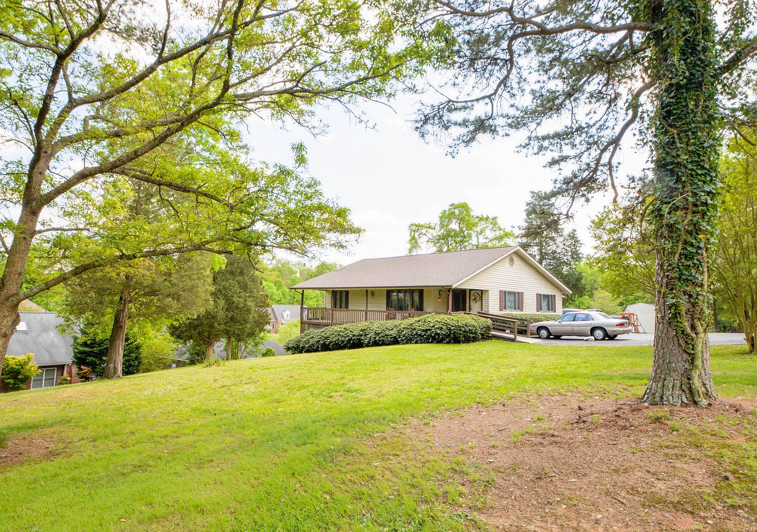 735 Burrage Rd NE, Concord, NC 28025 | Zillow