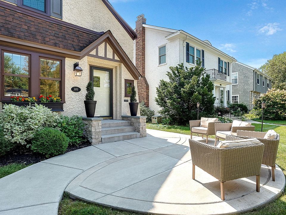 1870 Highland Pkwy, Saint Paul, MN 55116 | MLS #6427406 | Zillow