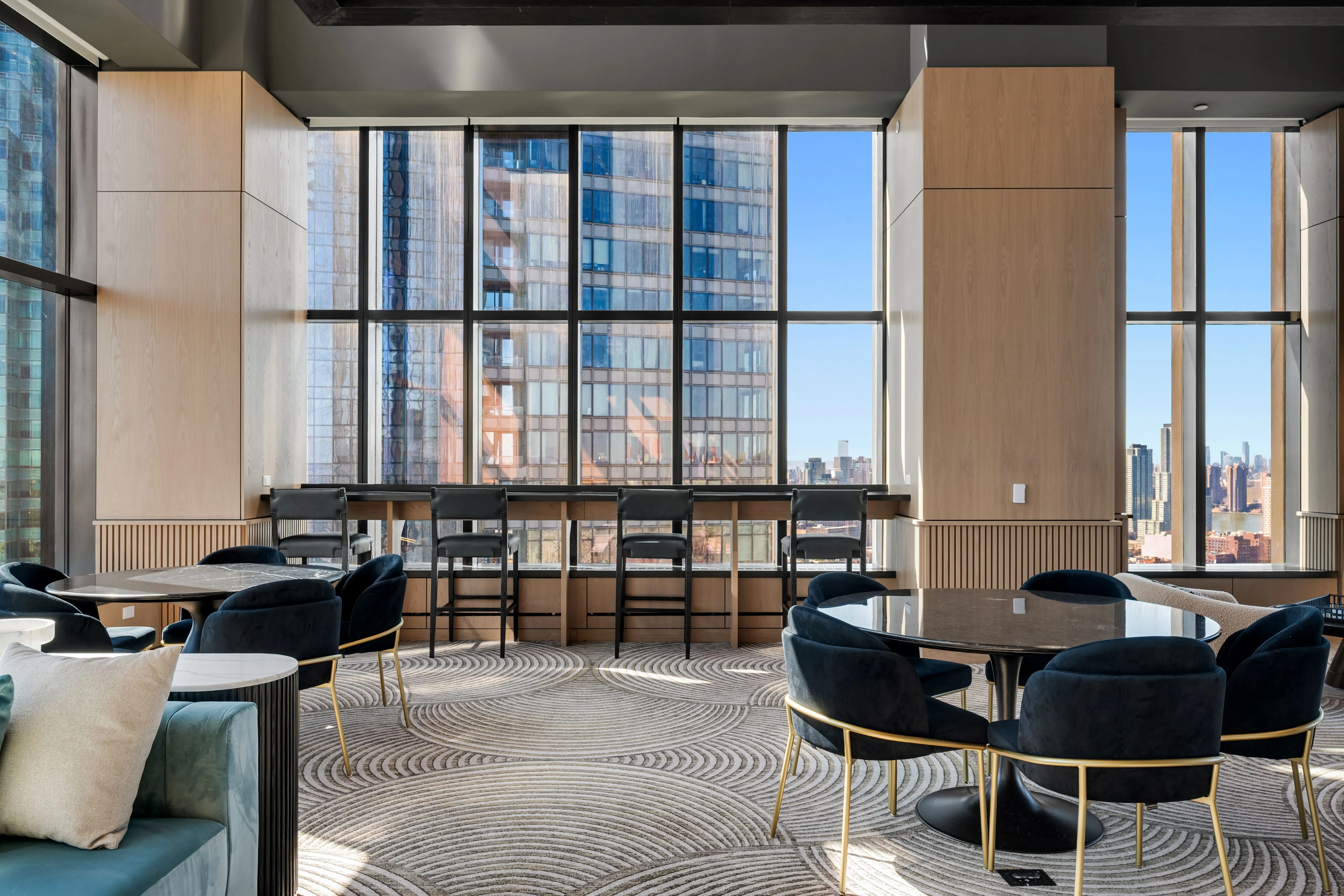 Lumen LIC at 23-15 44th Road in Hunters Point : Sales, Rentals ...