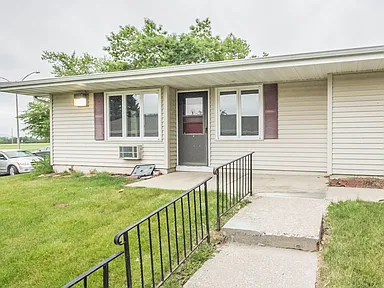 Perry Park Apartments - 2523 Perry Park Ave Perry IA | Zillow