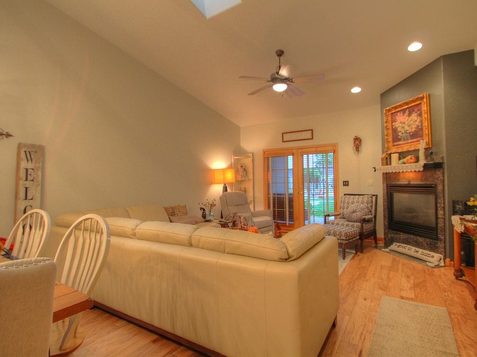 805 University St, Spearfish, SD 57783 | Zillow