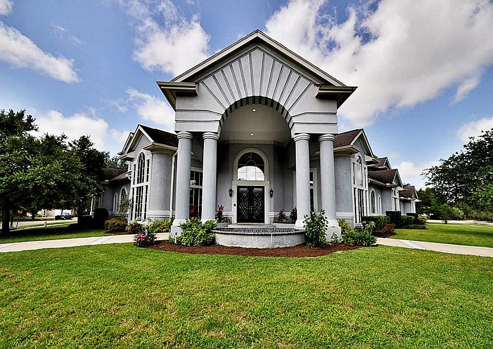 14 Harbor View Dr, Sugar Land, TX 77479 | Zillow