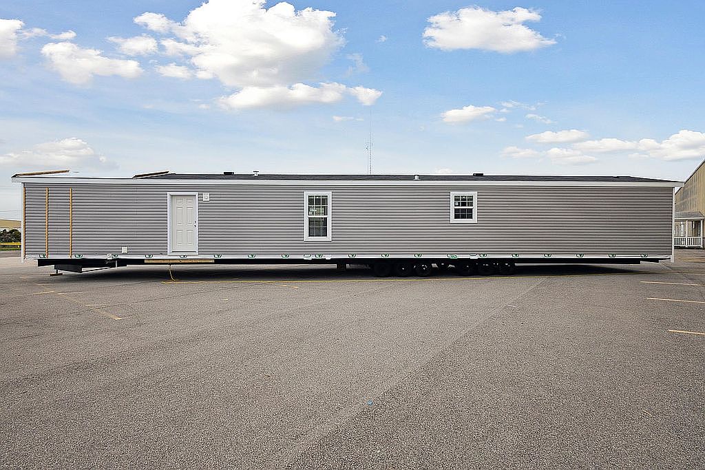 6024 Pawnee Dr, Burtchville, MI 48059 | Zillow